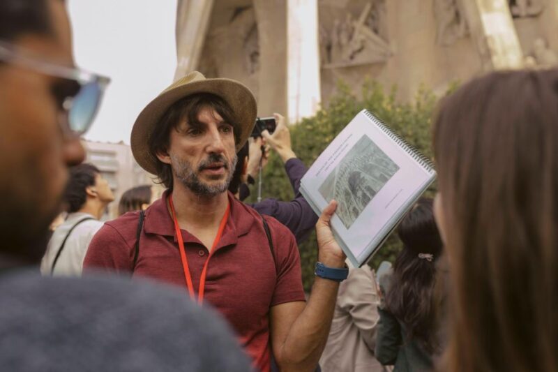 Barcelona: Sagrada Familia Small Group Guided Tour - FAQ
