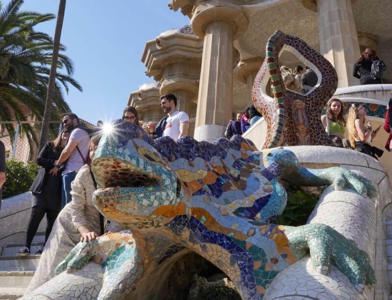 Barcelona: Sagrada Familia with Towers and Park Güell Tour - Starting Point: Carrer de Larrard, 41