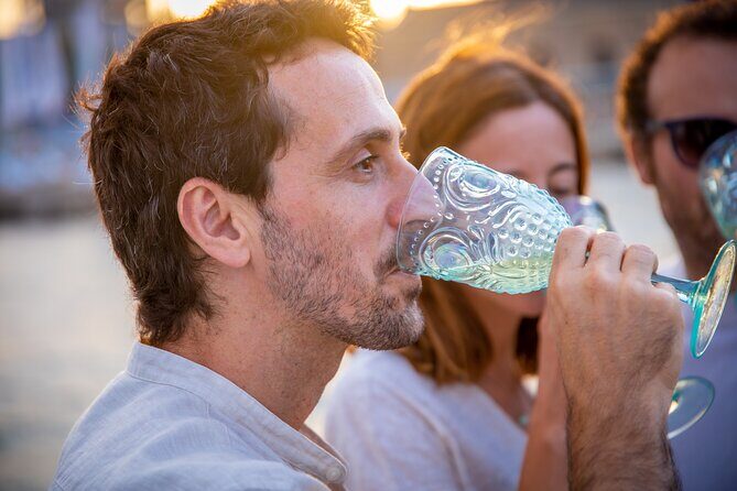 Barcelona Sailing and Wine Tasting Guided by an Expert Sommelier - FAQs
