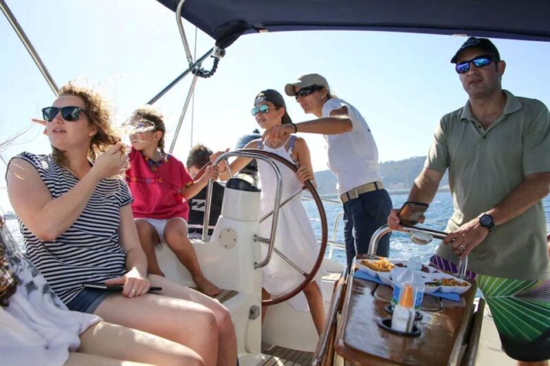 Barcelona: Sailing experience with food and drinks tasting - Who Will Benefit Most from This Tour?