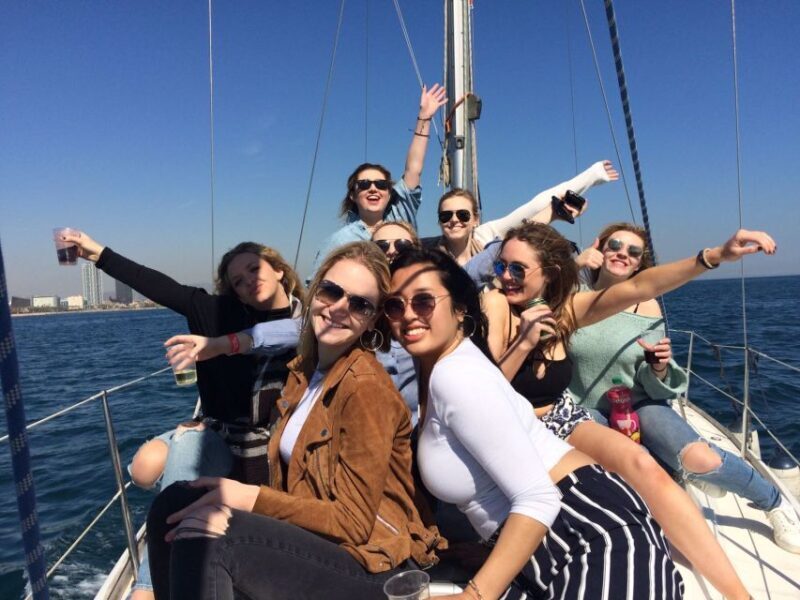 Barcelona: Sailing Tour with Vermouth and Drinks - The Sum Up