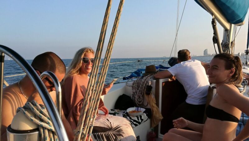 Barcelona: Sailing Trip with Drinks and Snacks - FAQ