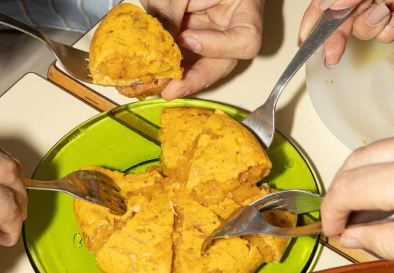 Barcelona Small Group Tapas Tour with 6 Tastings & 3 Drinks - What Makes This Tour Stand Out?
