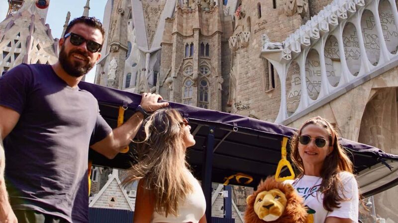 Barcelona: Small Group Tuk Tuk Tour - Diving Into the Reviews