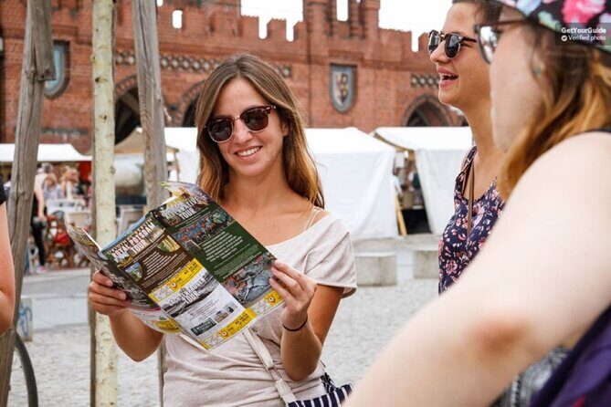 Barcelona Street Art, Graffiti and Tapas Tour - A Deep Dive into the Experience