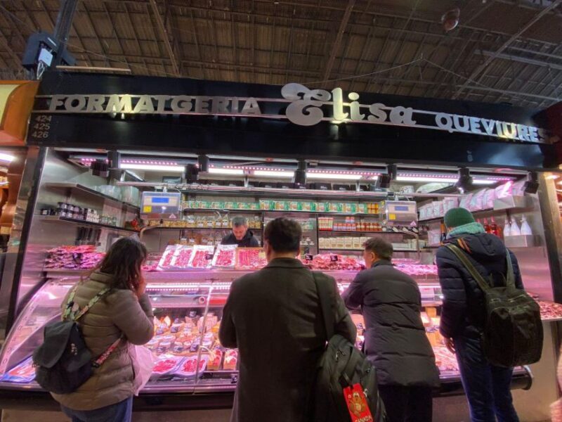 Barcelona: Street Food & Sightseeing Tour with Local Market - Why this tour is a good value