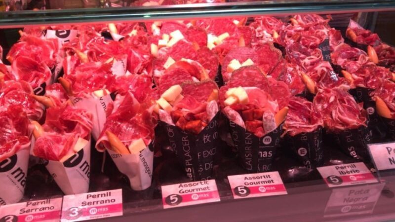 Barcelona: Street Food & Sightseeing Tour with Local Market - Summary: is this tour right for you?