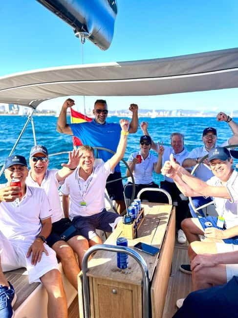 Barcelona: Sunset or Afternoon Yacht Cruise with Drinks - Key Points