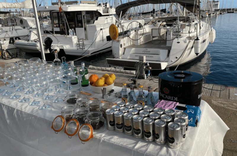 Barcelona Sunset Sailing with Gin Tonic Workshop Option - Key Points