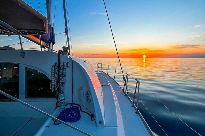 Barcelona Sunset Sailing with Wine and Tapas - Savoring Wine and Tapas at Sea