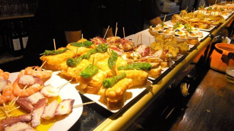 Barcelona: Tapas & Picasso Museum Guided Walking Tour - Culinary Adventures in the Old Town