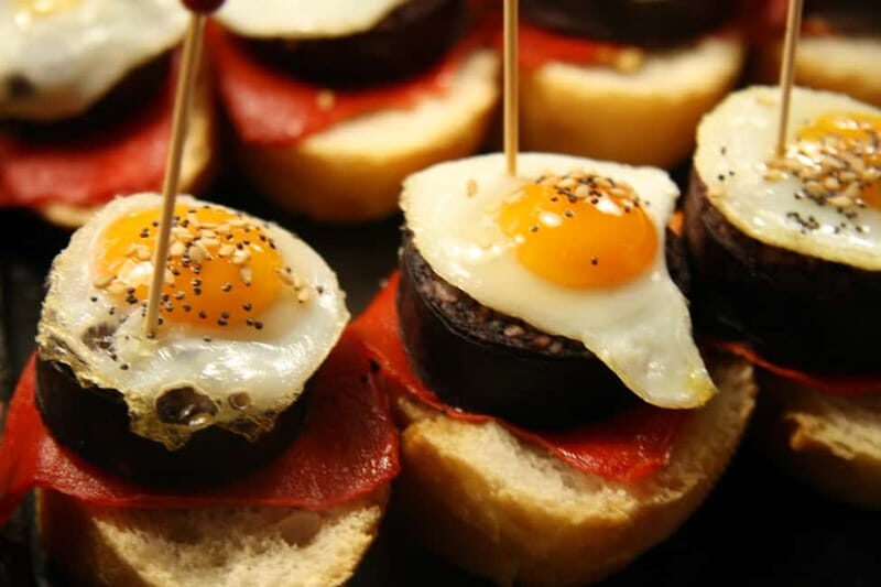 Barcelona Tapas Tastings Food Crawl Walking Tour & VIP Entry - The Authentic Spirit: What Reviewers Say
