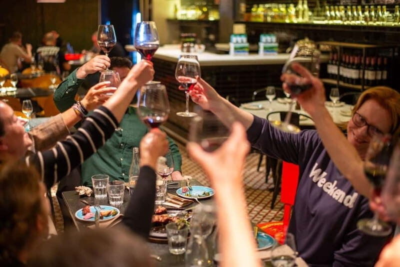 Barcelona: Tapas, Tipples, and Tales Food Tour - Key Points