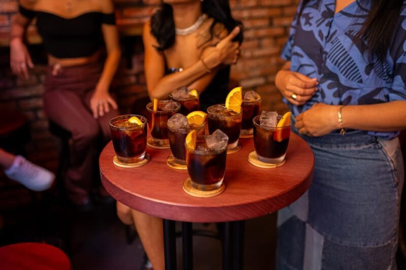 Barcelona: Tapas Tour with Food Tastings and Drinks - Key Points