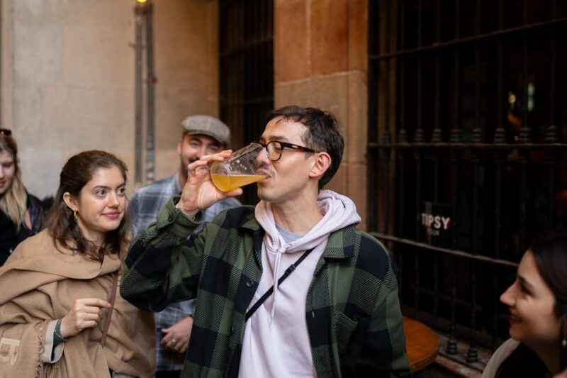 Barcelona: Tapas Tour with Food Tastings and Drinks - The Sum Up