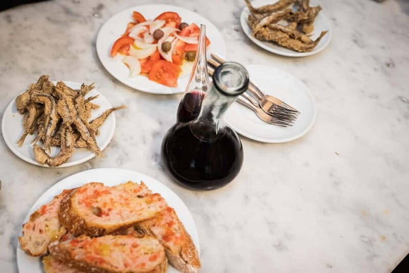 Barcelona: The Ultimate Local Tapas & Drinks Food Tour - Who Would Thrive on This Tour?