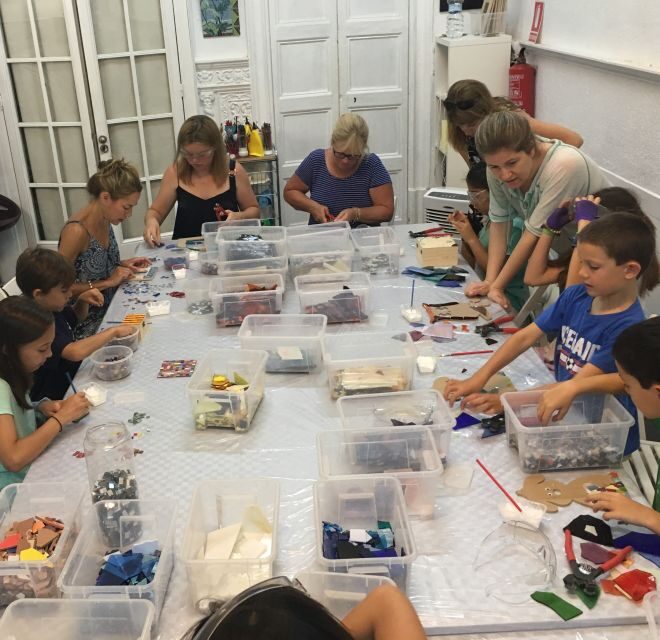 Barcelona: Trencadís Mosaic Class  Learn Gaudí's Technique - Key Points