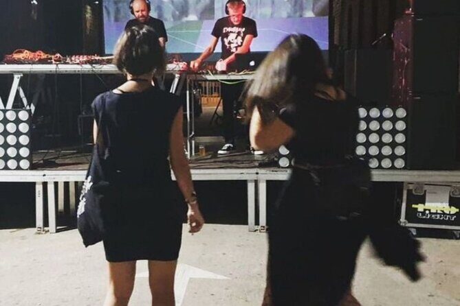 Barcelona Underground Clubbing Experience with Locals - The Atmosphere and Experience