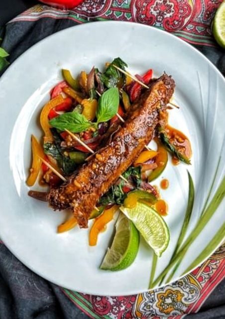 Barcelona: Vegan Thai cooking course at In Bloom - Who Should Consider This Experience?