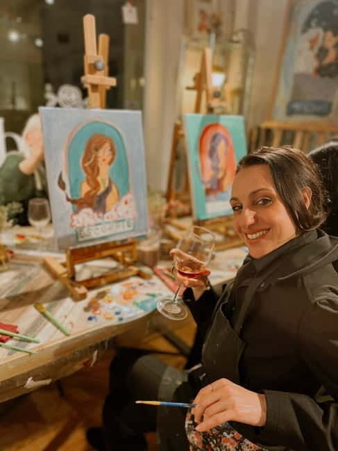 Barcelona: Vino, Pintura, Música y Diversión! Sip & Paint - A Closer Look at the Experience