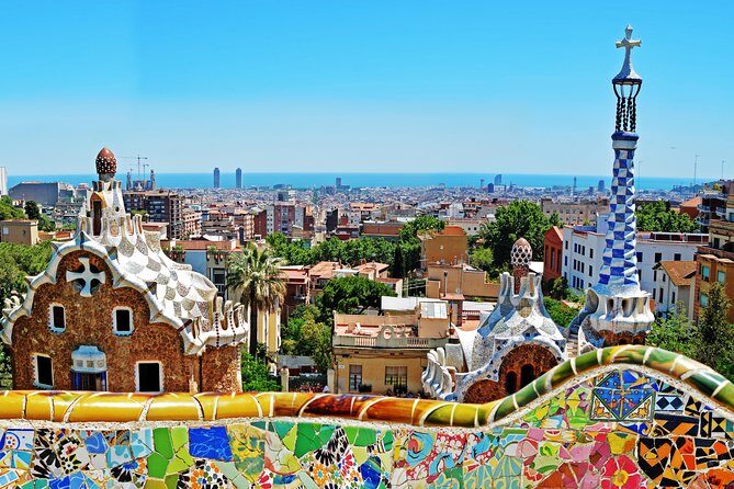 Barcelona VIP Private Tour: Sagrada Familia, Park Güell & Pedrera - Starting in the Gothic Quarter