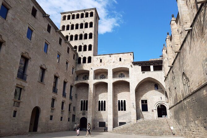 Barcelona walking tour Gothic Quarter and Ramblas+Boat trip - An In-Depth Look at the Tour Experience