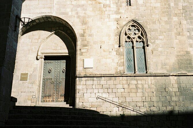 Barcelona Walking Tour of Gothic and Born District - Exploring the Itinerary: A Detailed Walkthrough