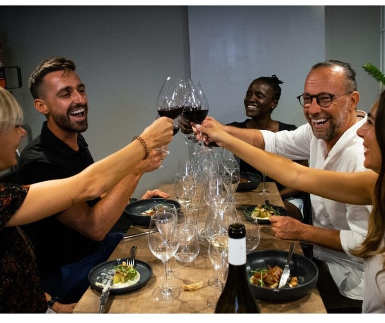 Barcelona: Wine Tasting and Tapas 5-Course Pairing Dinner - Introduction