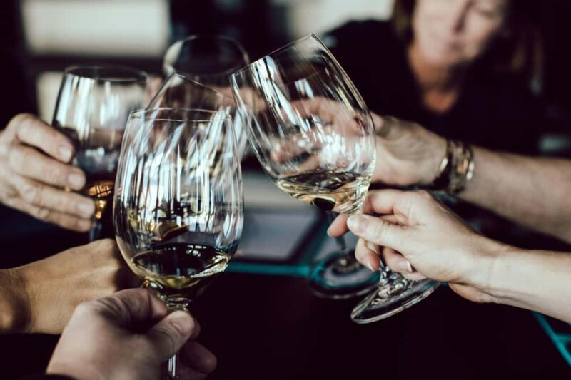 Barcelona: Wine Tasting very close to La Sagrada Familia - A Deep Dive into the Experience
