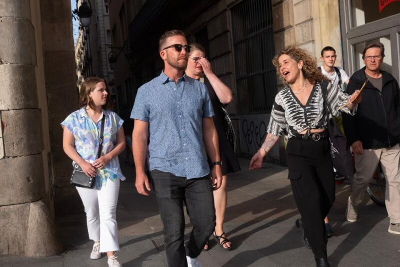 Barcelona's Old Quarter Hidden Corners with Food & Wine - FAQ