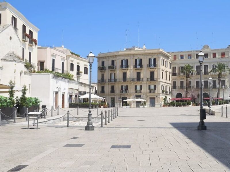 Bari: Alleys of the Ancient Village Exploration Tour - Authentic Experiences Highlighted by Travelers