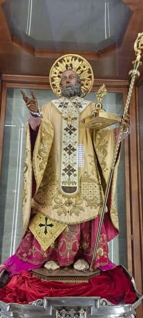 Bari: Basilica of Saint Nicholas Guided Tour - What You Can Expect Inside the Basilica