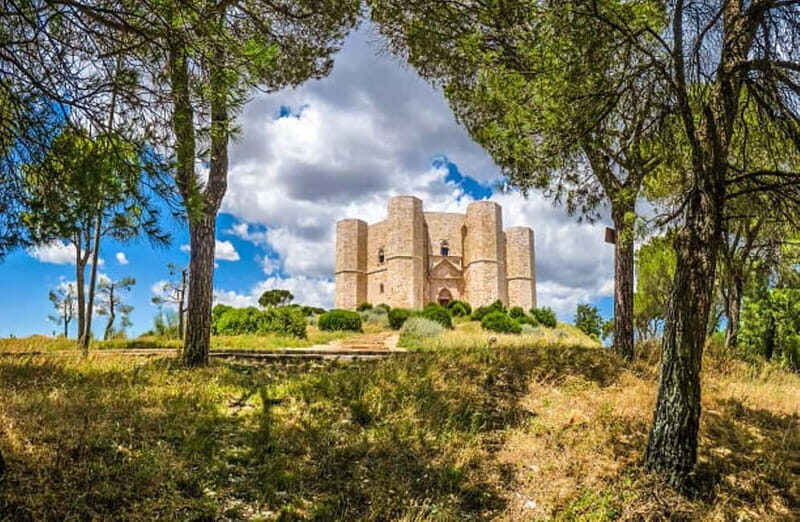 Bari: Castel del Monte Half-Day Tour with Entry Ticket - Key Points