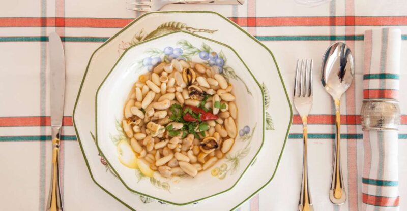 Bari: Dining Experience at a Local's Home - Why This Tour Works Well