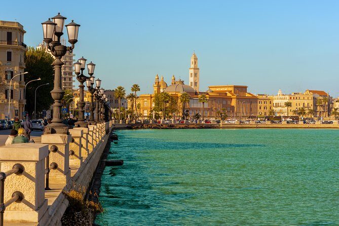 Bari: Guided Tour of the Old Town with Street Food - Key Points