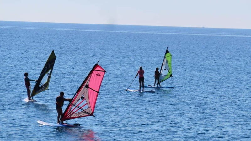 Bari Sardo: basic Windsurf course - Who Should Consider This Experience?