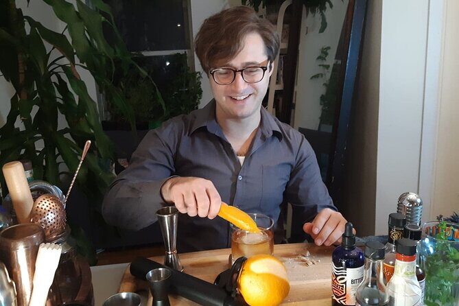 Bartender Signature Cocktail Class in the West Village - An In-Depth Look at the Experience