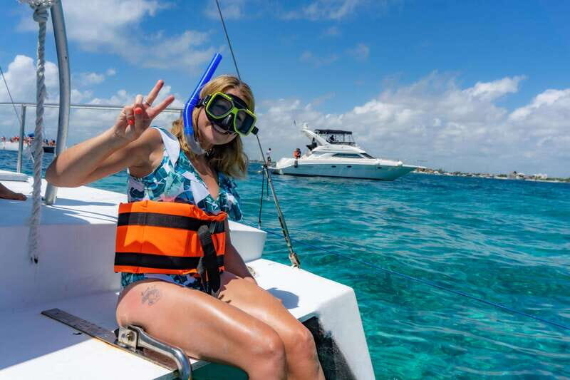 Basic Tour Isla Mujeres and Open bar - Key Points
