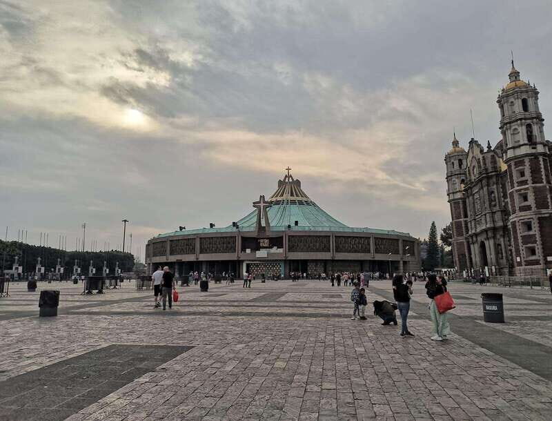 Basilica de Guadalupe: Complete Walking Tour - An In-Depth Look at the Experience