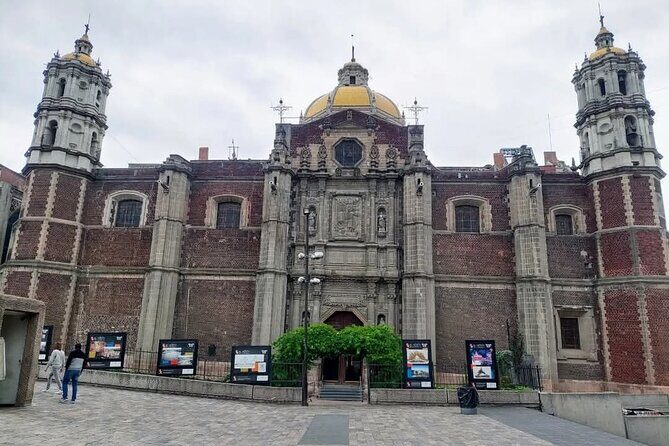 Basilica of Guadalupe and Teotihuacan Private Tour - Starting Point: Basilica de Santa Maria de Guadalupe