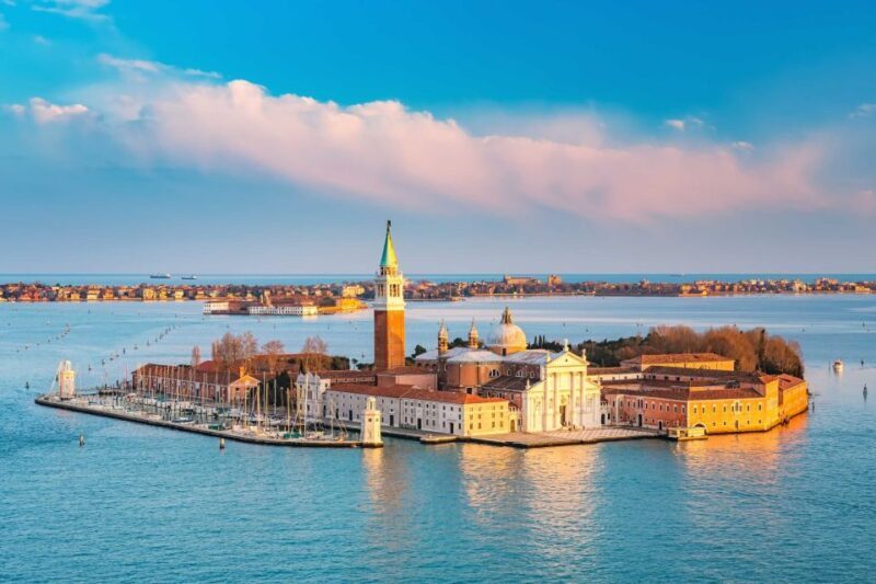 Basilica San Giorgio Maggiore Tour with Water Transport - Key Points