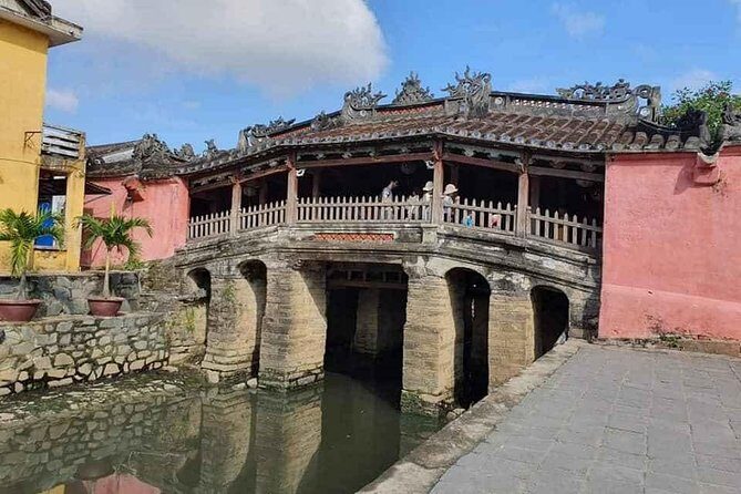 Basket Boat Ride - Lantern Making Class and Hoi An Walking Tour - Detailed Breakdown of the Itinerary