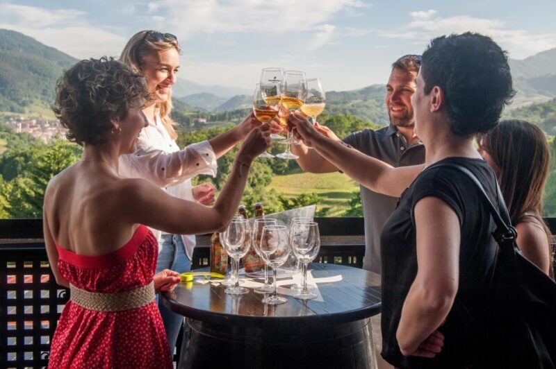 Basque Press Farm and Traditional Cider House with transport - A Hands-On Dive into Basque Cider Culture