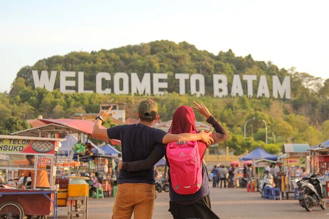 Batam Full-Day Private Guided Tour with Lunch - Key Points