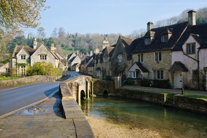 Bath and the Cotswolds Day Tour from Southampton - Roman Baths: A Must-See