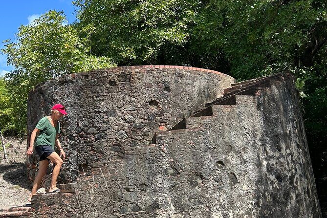 Bathtub of Josephine and Islands Half day Boat trip - FAQs