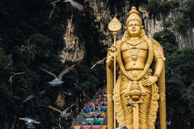 Batu Caves and Suburbs Private Tour - Key Points