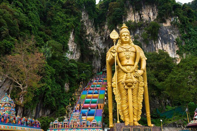 Batu Caves and Watching Fireflies in Kuala Selangor - Exploring the Batu Caves: A Limestone Wonder and Cultural Hotspot