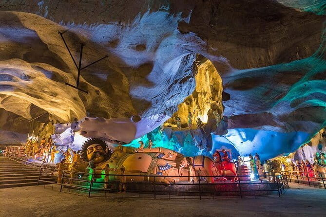 Batu Caves Tour - A Closer Look at the Batu Caves Tour