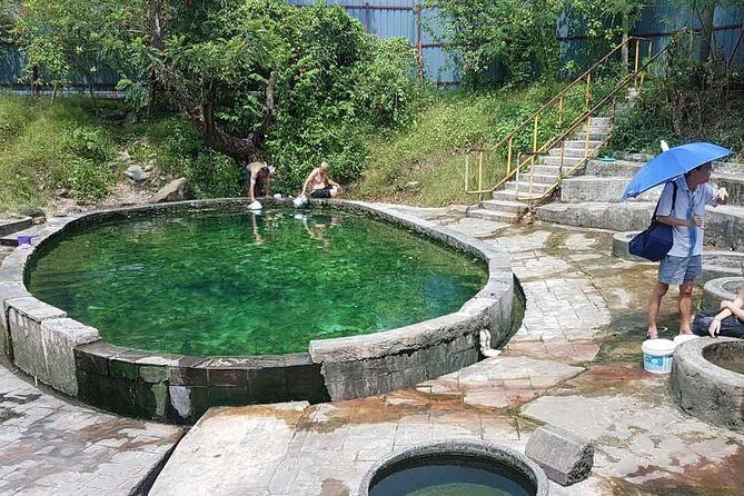 Batu Caves,Waterfalls and Hot Springs Tour With Lunch - An Honest Look at the Batu Caves, Waterfalls, and Hot Springs Tour